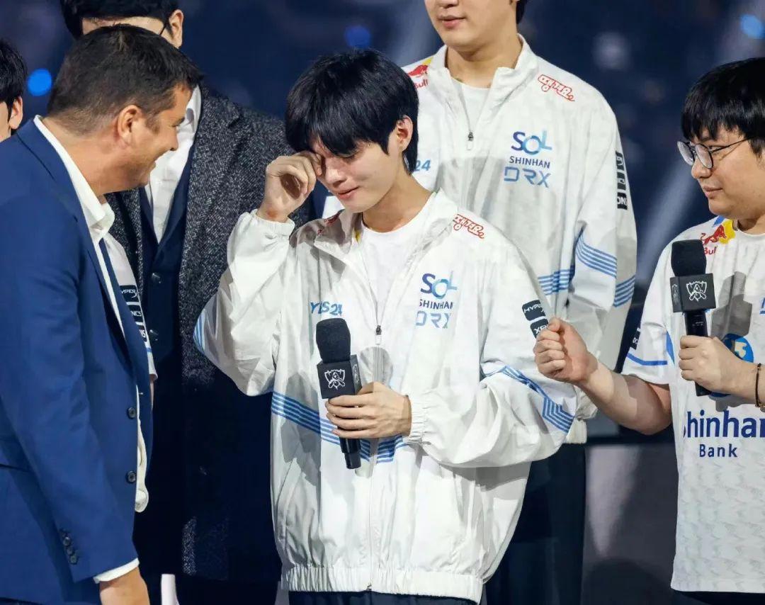 九年一冠，这不是Deft的最后一舞 - 知乎