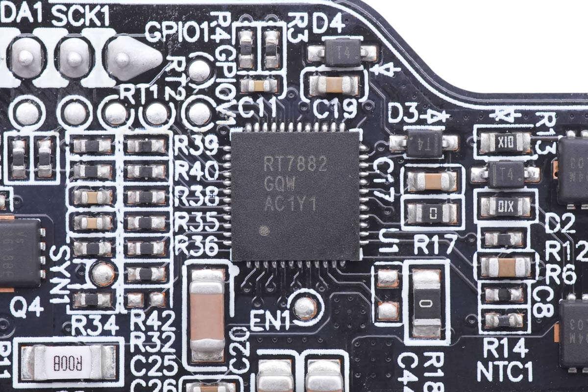 立锜科技RT7882多协议同步升降压控制器被iQOO大功率车充采用 - 知乎
