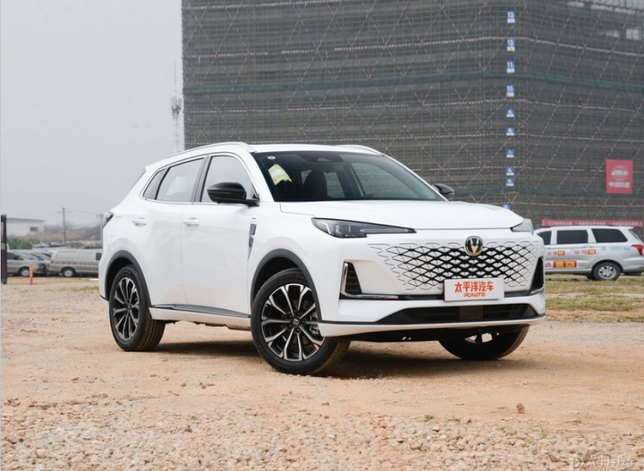 权益售价7.99万起 长安CS55PLUS PHEV上市 搭载1.5L插混系统 - 知乎