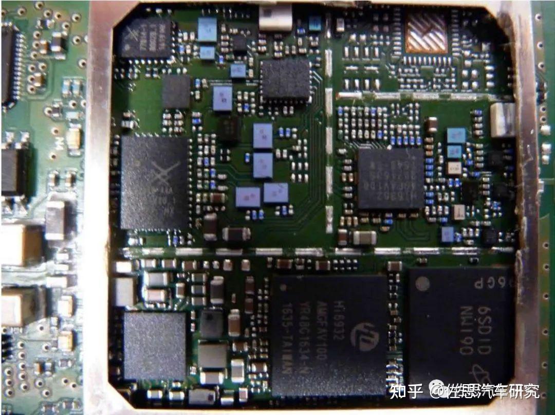 奔驰EQC座舱与T-Box拆解分析 - 知乎