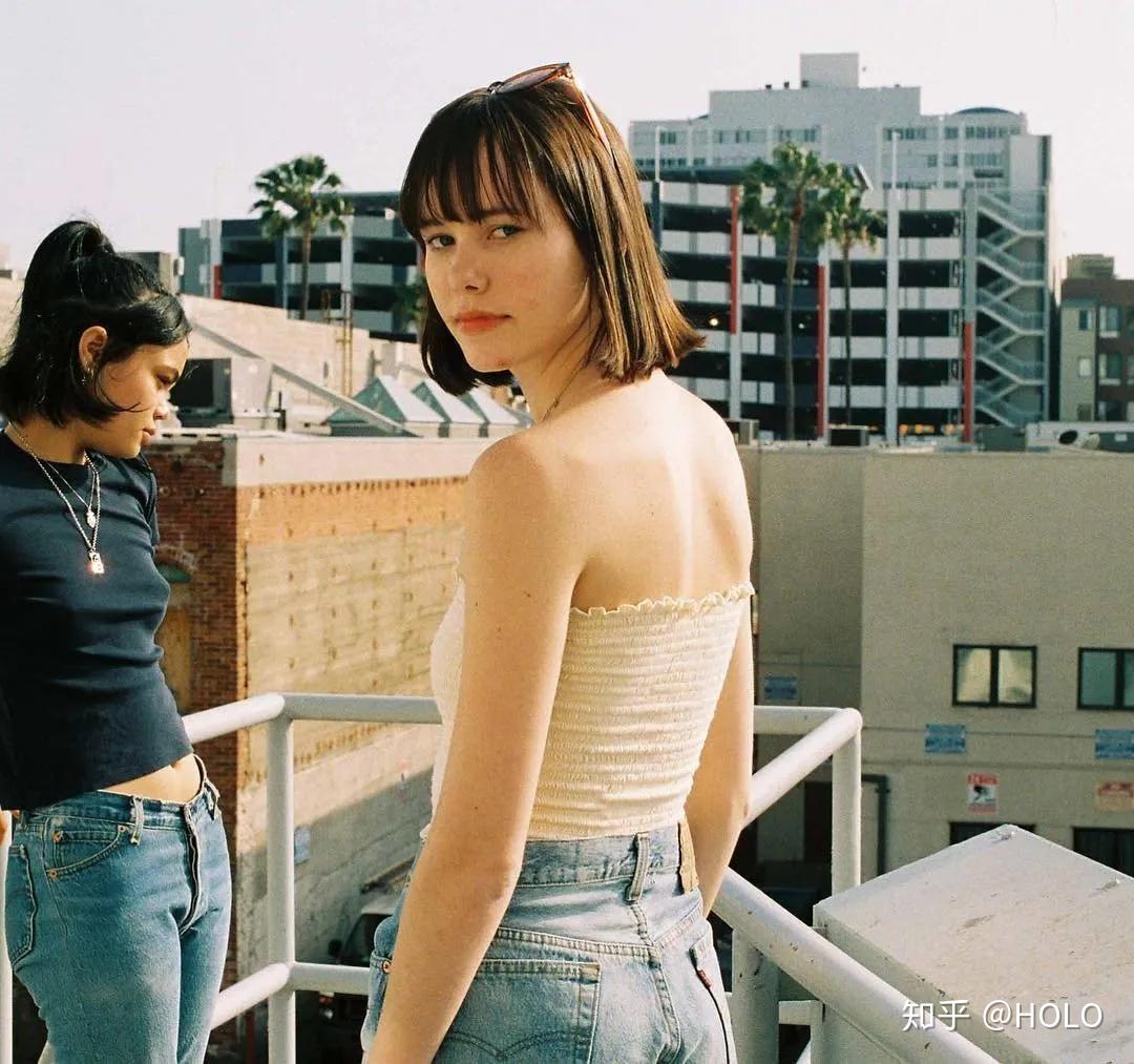 Brandy Melville：风靡全世界的少女风格潮牌，各路大牌明星也为其疯狂 - 知乎