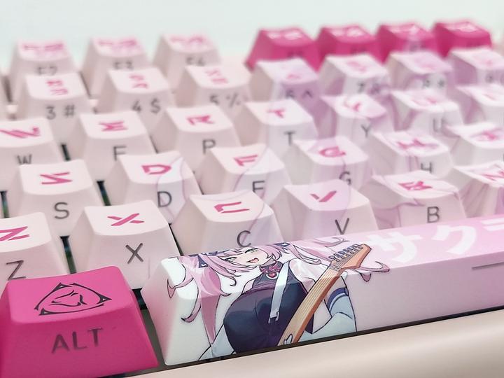 最爱猛男粉！彩虹轴携霓虹女神Lina同登珂芝Z98 IP定制款三模机械键盘 - 知乎