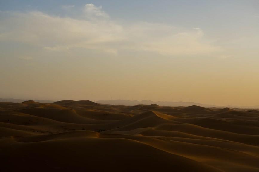 挑战沙漠拍摄！514克高颜值新机 Alpha 7C II评测 - 知乎