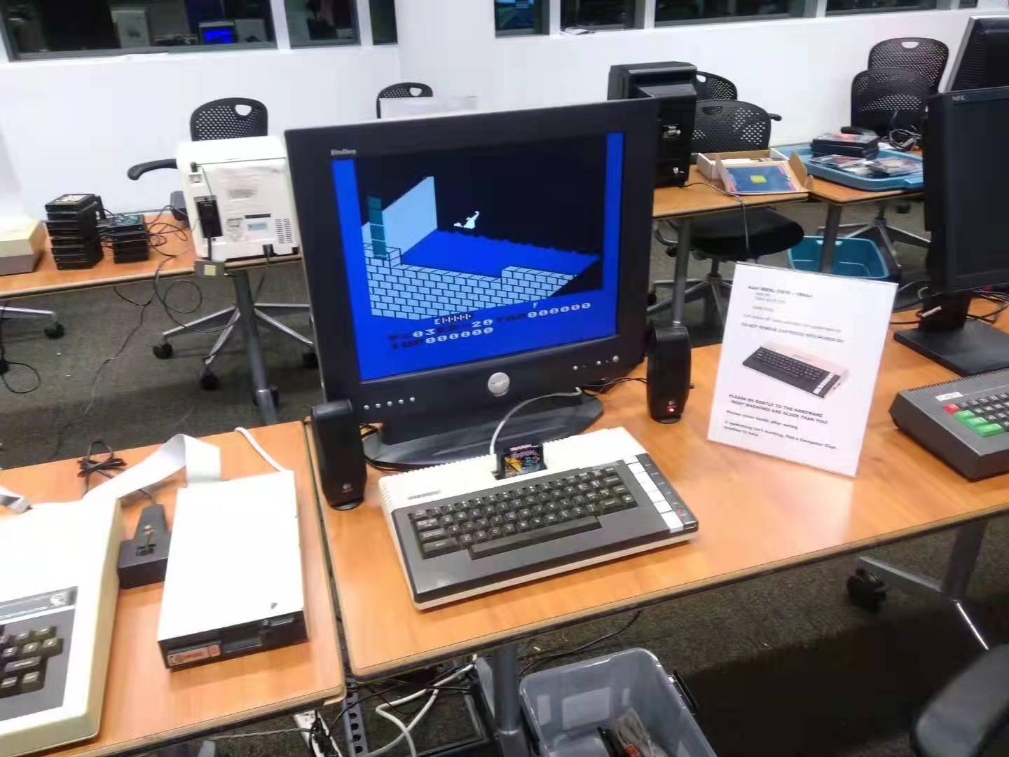 数字媒体的实验考古（六）：老式个人电脑 - 知乎