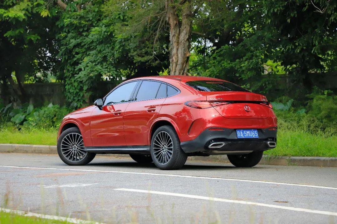 2.0T+9AT，全时四驱，258马力！纯进口，开它个性又牌面！ - 知乎