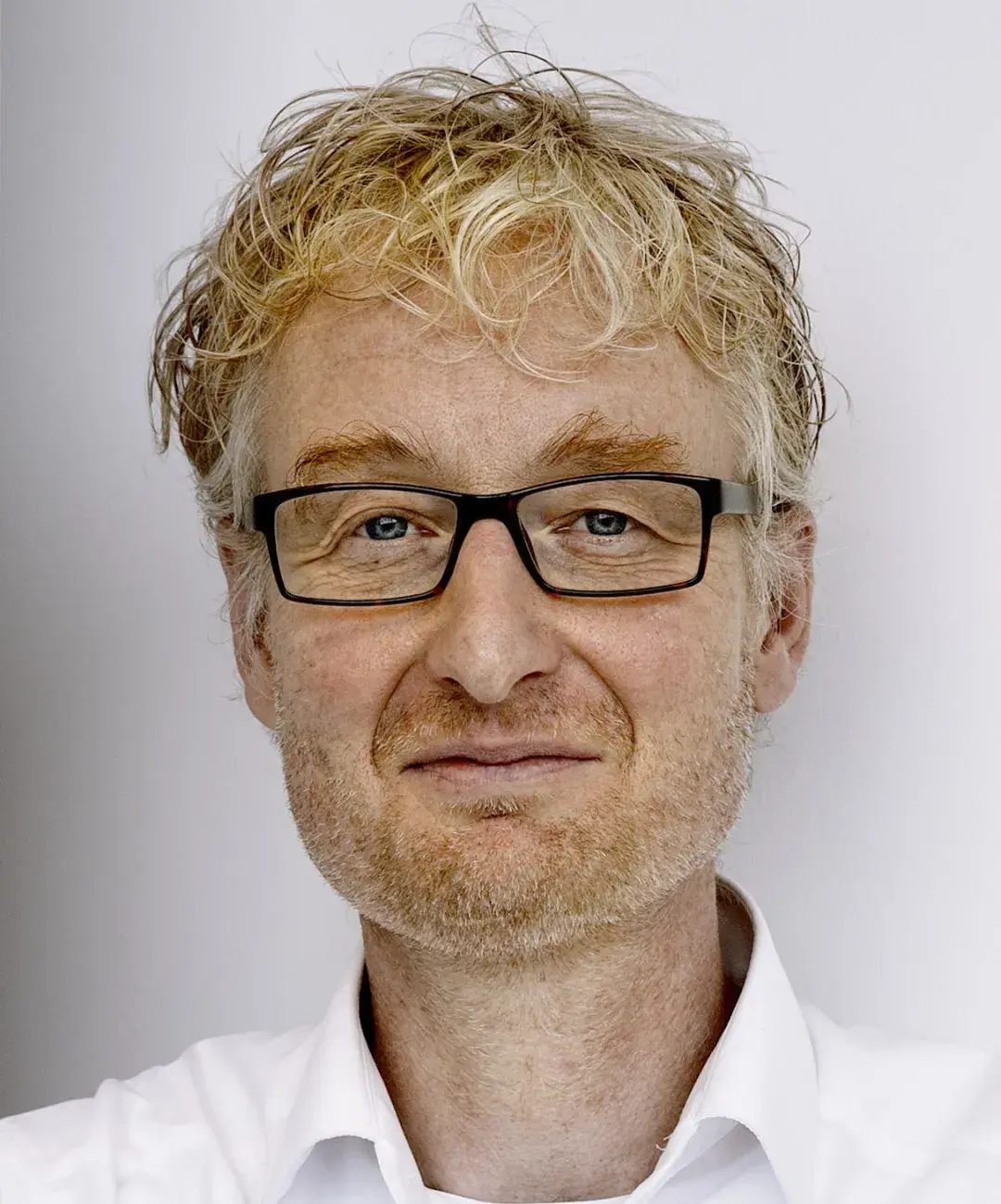 刚获ICML大奖的机器学习大牛Max Welling加入微软，主攻分子模拟 - 知乎