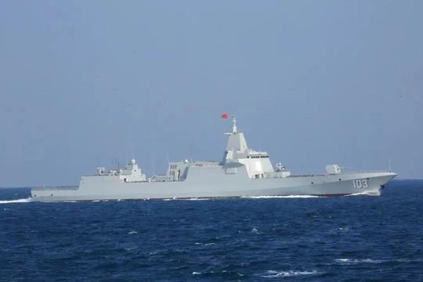 海军坐拥8艘万吨大驱！055首批次全数入列 - 知乎