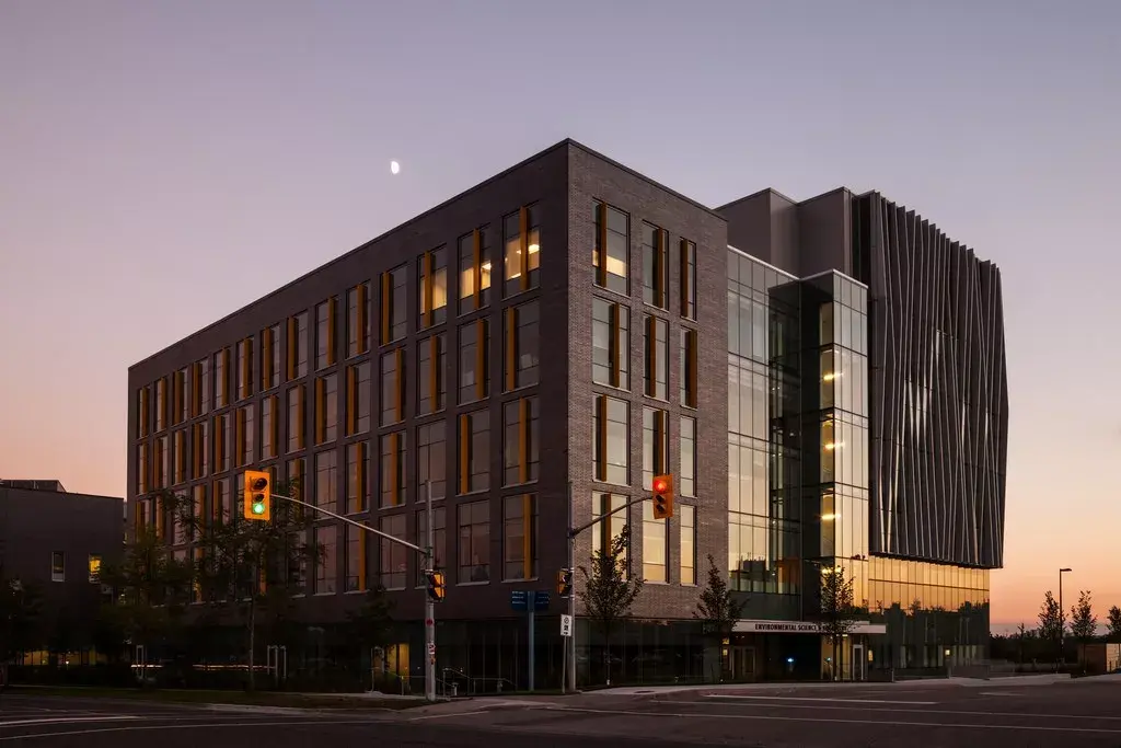 在多伦多大学士嘉堡校区（UTSC）就读是怎样一番体验？ - 知乎