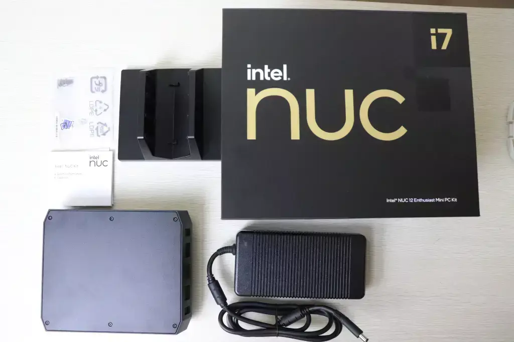 迷你系统天花板 英特尔蝰蛇峡谷NUC12 评测 - 知乎