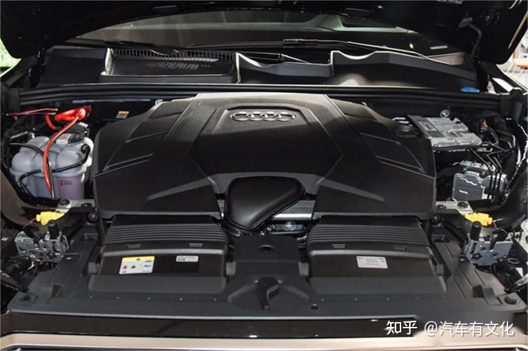 全新前脸+全时四驱，奥迪新Q7到店实拍，屏幕尺寸不输宝马X5 - 知乎