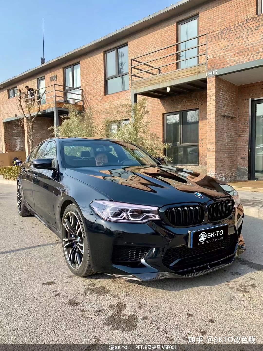 SKTO车身改色膜PET超级亮黑，贴亮黑就选PET超级亮黑 - 知乎