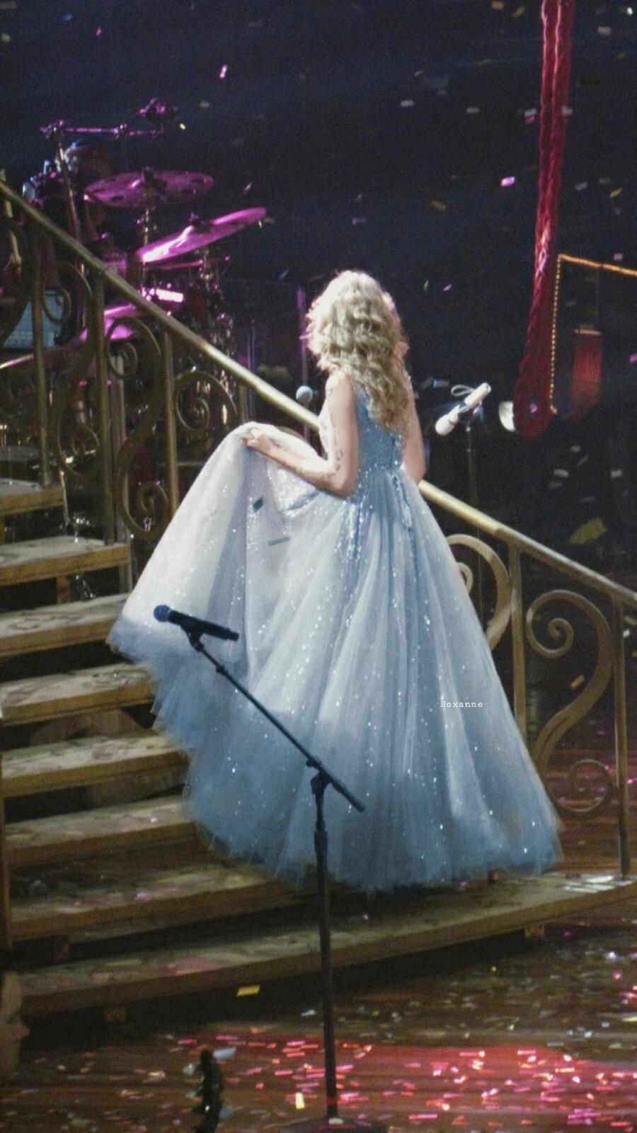 有没有霉霉泰勒斯威夫特（Taylor Swift）的美图壁纸推荐呢？ - 知乎