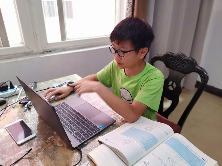 python 08 使用Turtle制作视错觉图案 - 知乎