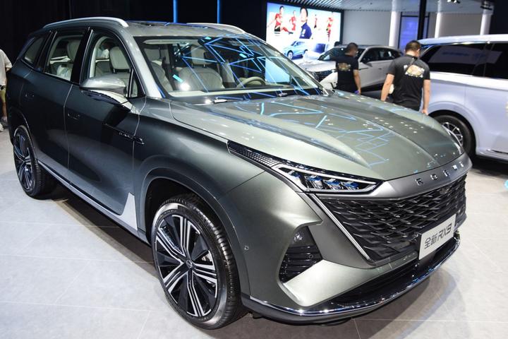 2022成都车展重磅车型，“旗舰级SUV”荣威RX9亮相 - 知乎
