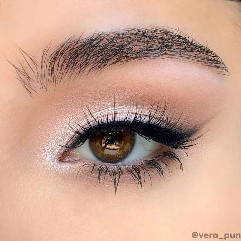 高颜值眼影大爆炸！全珠光公主单色眼影你看中了哪一款~ - 知乎