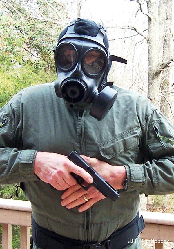 手枪准备姿势简介 - 知乎