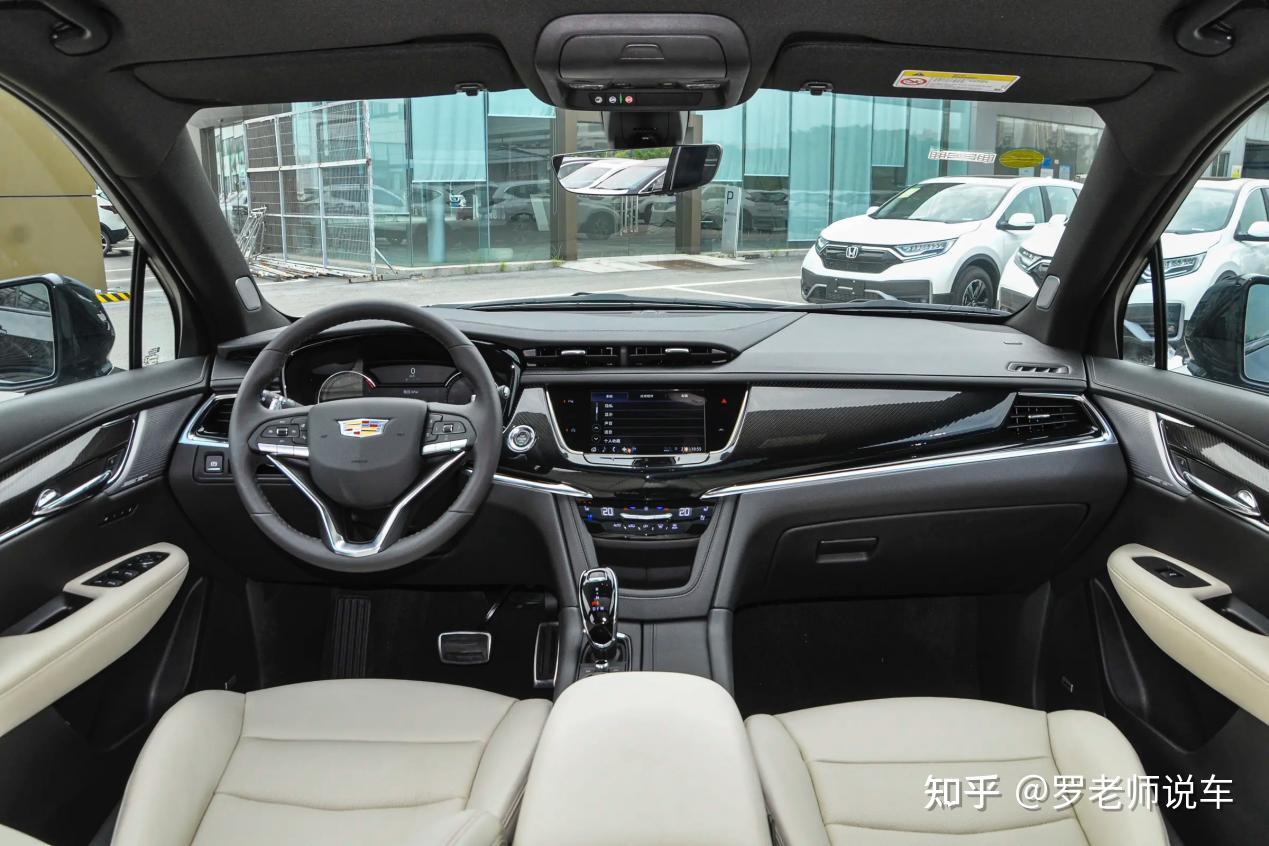 40万买一台让全家人都满意的家庭SUV，凯迪拉克XT6、福特探险者和奔驰GLC该怎么选？ - 知乎