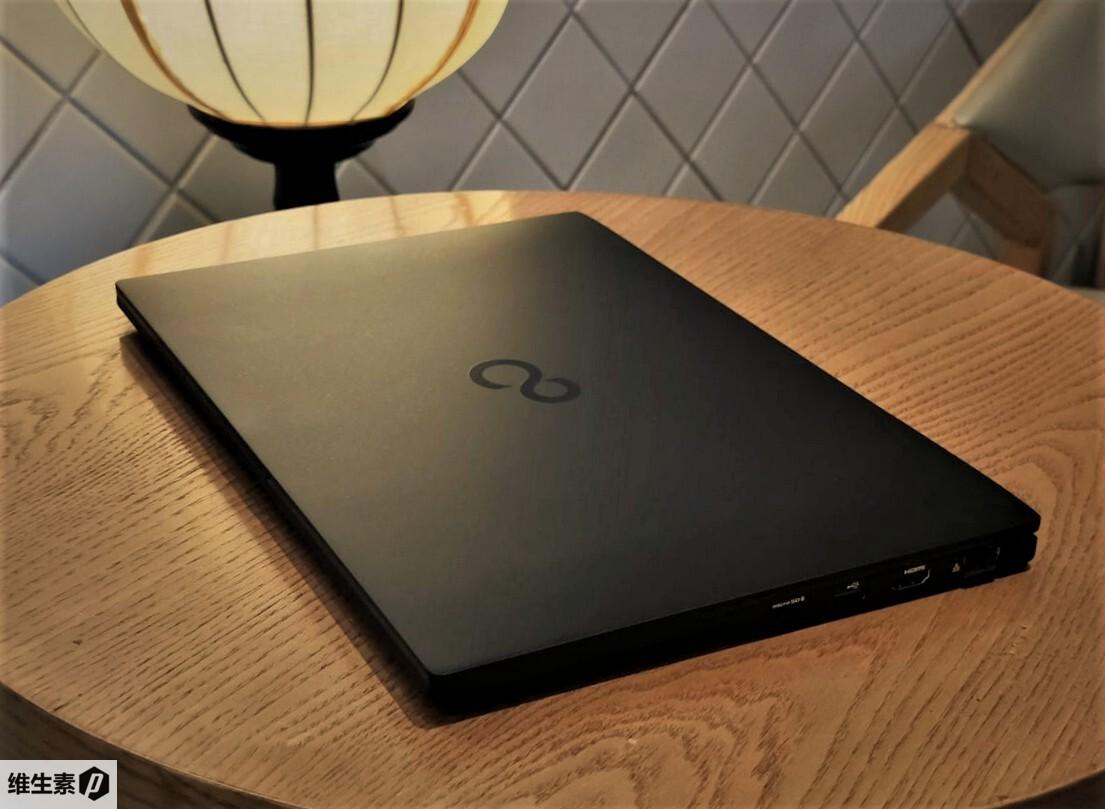 【维P测评】富士通 FUJITSU LIFEBOOK U94A - 力量敏捷战将 超轻量的高性能商务实用派