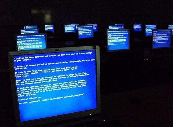 被时尚圈复活的「Y2K 美学」到底是什么？如何穿出 Y2K style（Y2K风）？ - 知乎