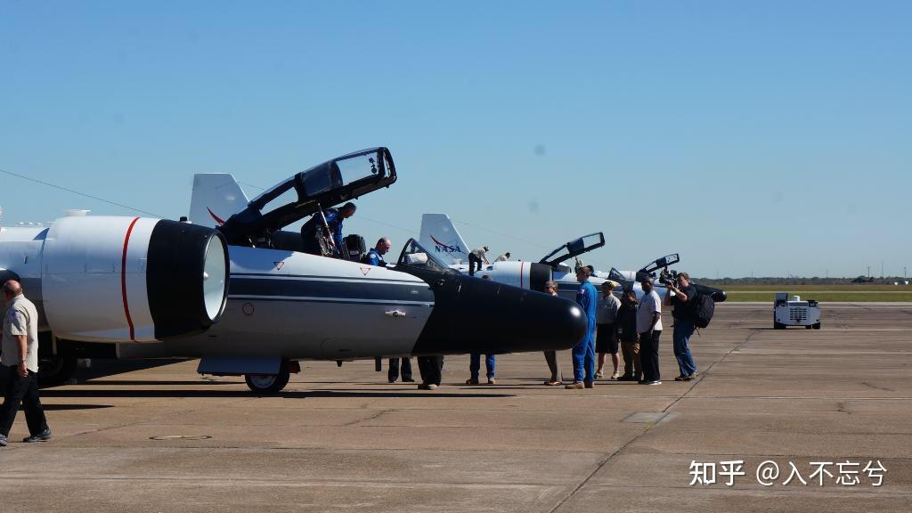 【冷门的飞机】WB-57 - 知乎