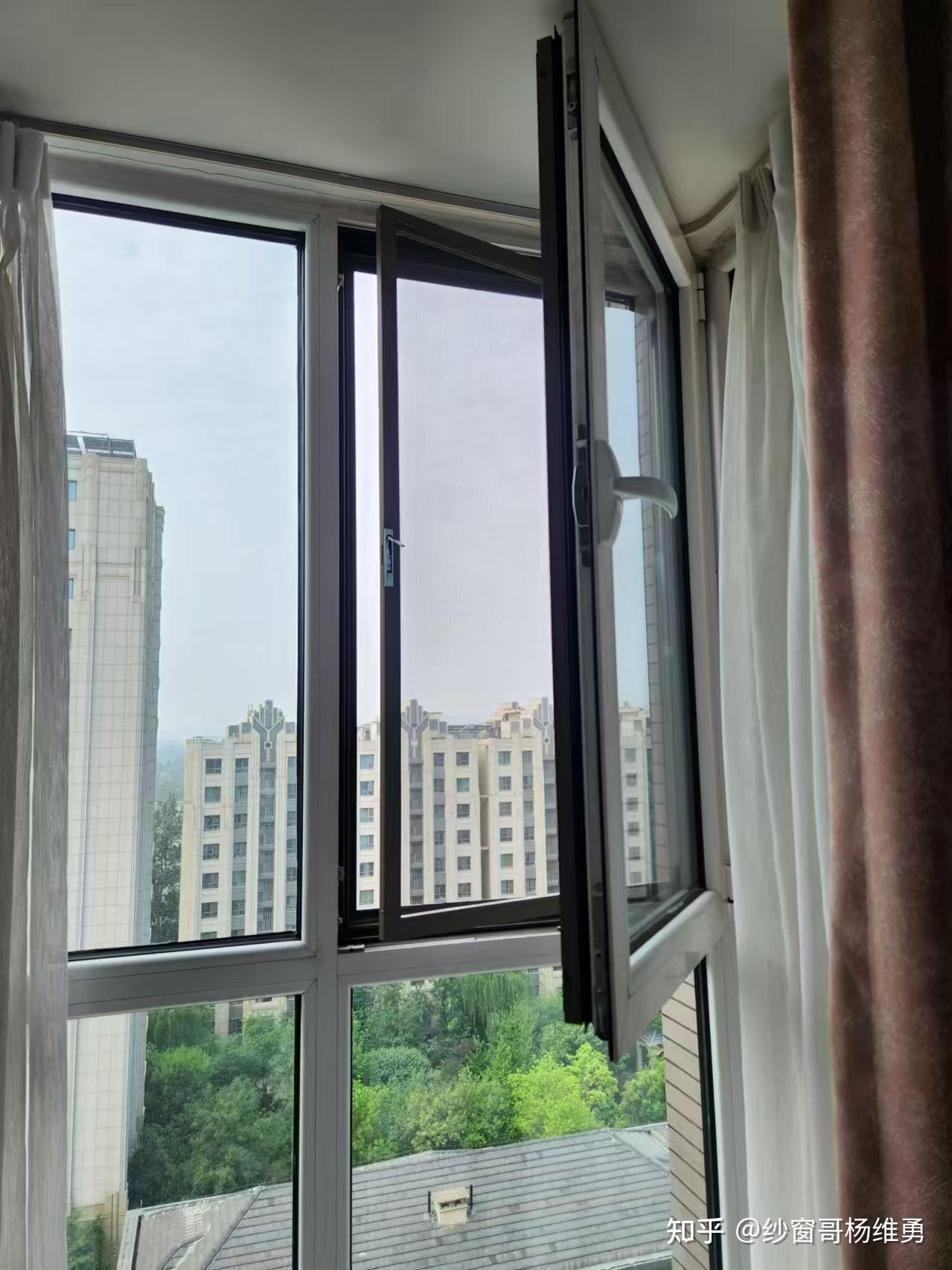 隐形纱窗和三零四金刚网纱窗怎么安装结实？