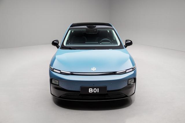 零跑B01开启预售！10万级新能源神仙打架，小鹏M03/秦L EV还香吗？ - 知乎