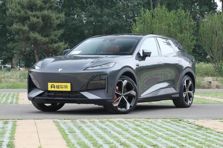 深蓝S7：综合续航超1000km，馈电油耗4.95L，增程才是首选？ - 知乎