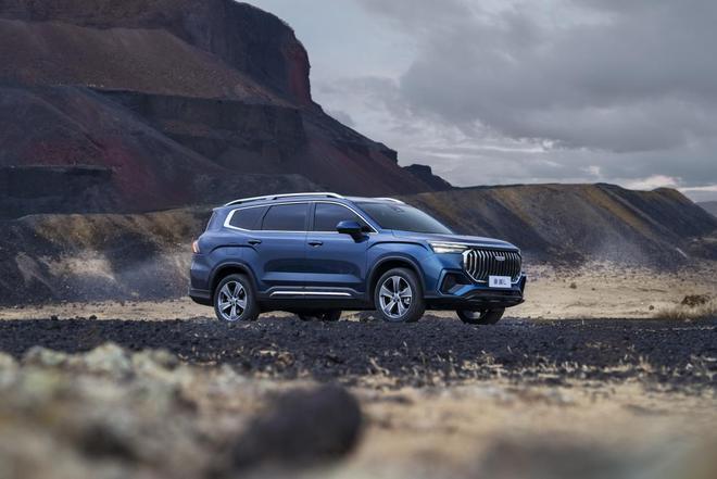 起售价：12.79万元！ 大7座SUV吉利豪越L正式上市 - 知乎