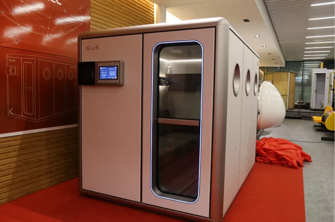 威奥股份富氧健康舱下线仪式成功举办 O2 ARK高压氧舱全面升级 - 知乎