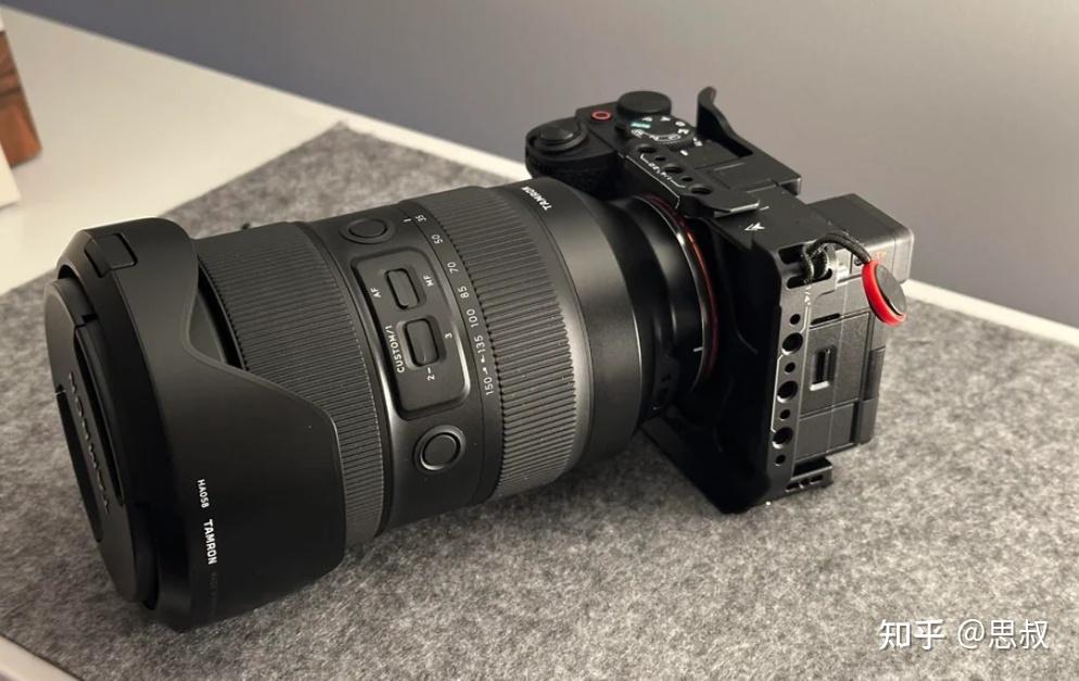 索尼A7C2配腾龙35150合适吗？ - 知乎