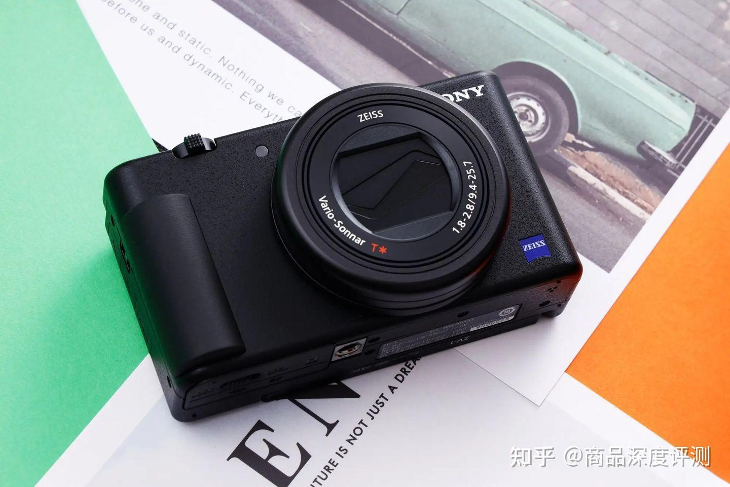 3款爆款卡片机：索尼 ZV-1、ZV-1F和ZV-1 II的主要区别在哪里？