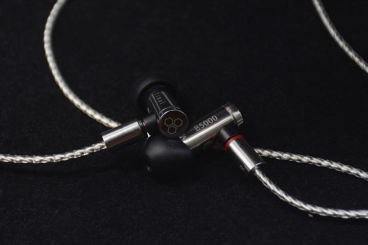 精巧细作，争声夺目——final E5000 E4000评测 - 知乎