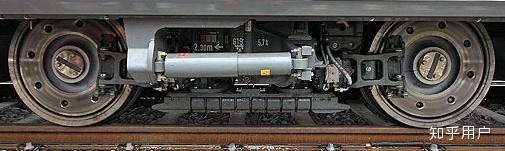 如何详细地评价CR400AF、CR400BF和CRH380A、CRH380B这四款动车组？ - 知乎