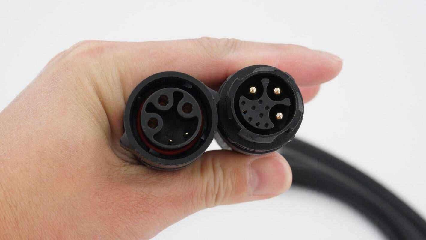 拆解报告：Aohi奥海3.5/4kW智能充放电一体枪 - 知乎