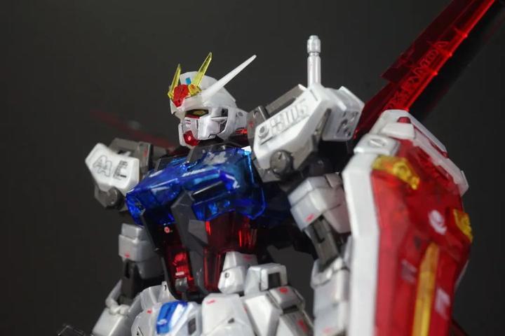 万代MG强袭高达Ver.RM 彩透版开箱 - 知乎