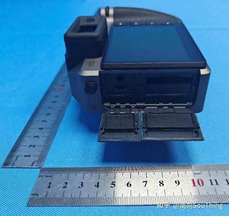 哈苏X2D II预计8月26日发布，一同发布的还有新镜头？！ - 知乎