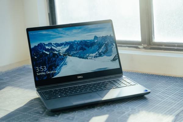 戴尔Precision 7560移动工作站评测：配置登封造极，噪音静若处子 - 知乎