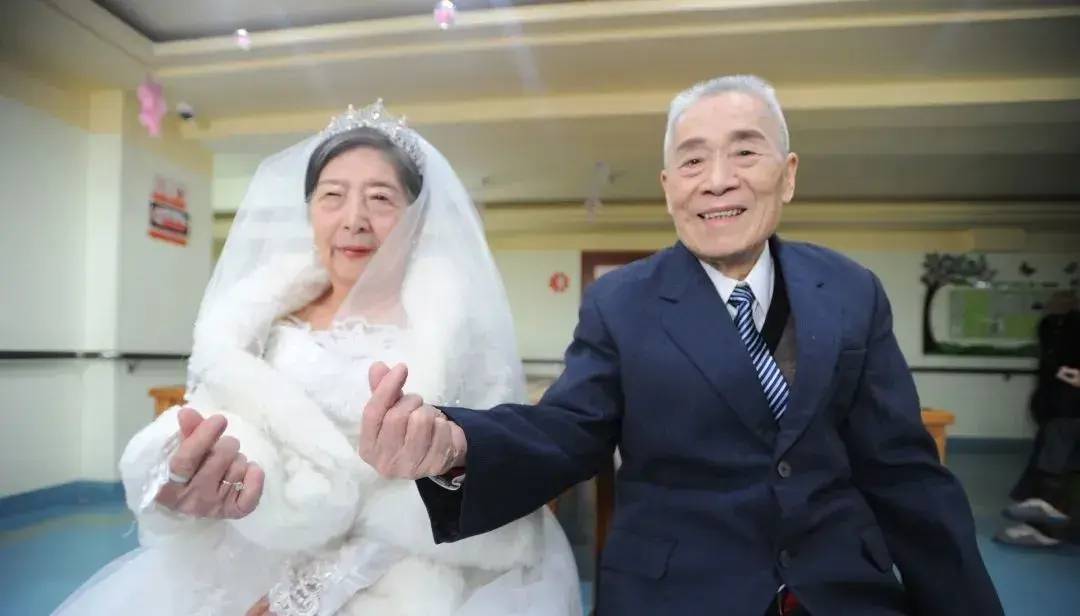 记住：大拇指不是 big finger！小拇指也不是small finger！ - 知乎