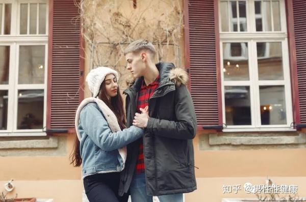 科普：性爱内射之后，精液量是多少，能流出的才算正常么？~ 知乎