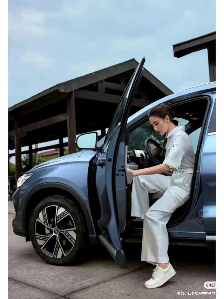 宋佳成为比亚迪宋Prodm-i冠军版形象代言人 - 知乎