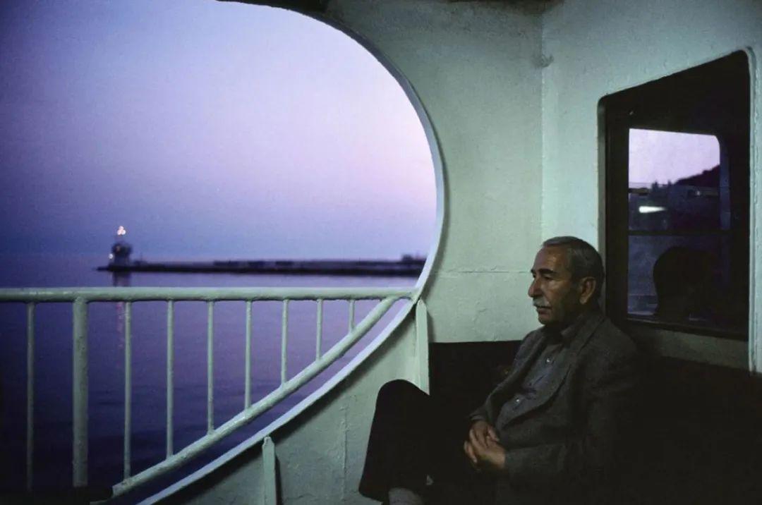 Alex Webb | 全集：99%的街拍照片都是失败的 - 知乎