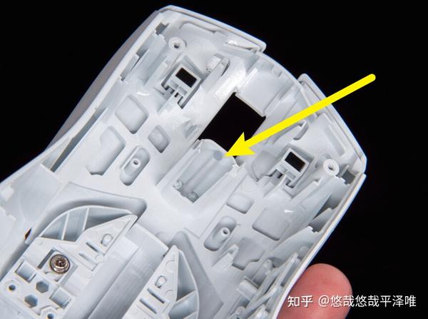 雷蛇顶级旗舰比拼，毒蝰V2和蝰蛇V3究竟哪个更适合你 - 知乎