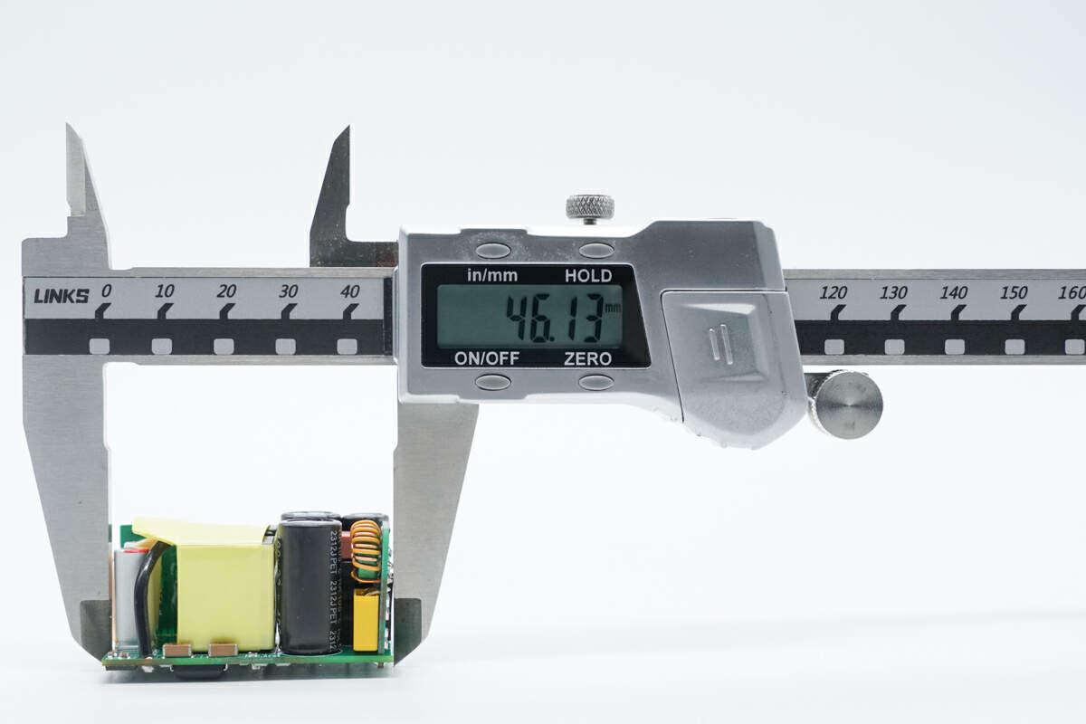 实测满载效率超过95%，南芯POWERQUARK® 65W快充参考设计解析 - 知乎