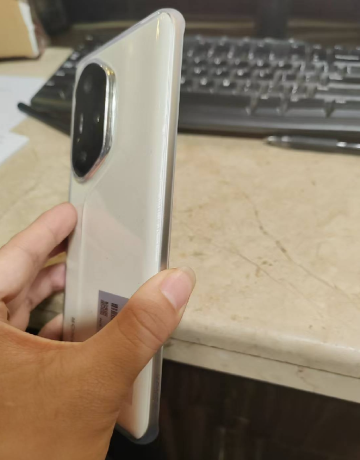 荣耀300pro和荣耀magic6都有哪些亮点和槽点？哪个更值得入手？ - 知乎