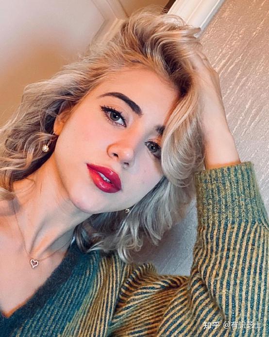 最性感的文艺少女！《弒乐园》凯莉考恩 Caylee Cowan 出道一年就担任电影女主角，还是天才音乐人与画家！ - 知乎