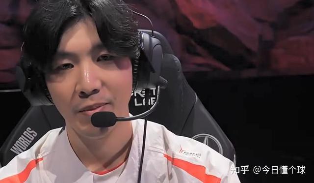 S13全球总决赛T1以3-0拿到他们的第四座总冠军奖杯，Faker加冕四冠王选手，怎么评价这场比赛？ - 知乎