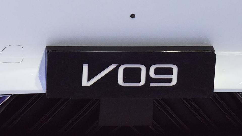 MPV用上高压平台，5分钟补能2百公里，合创V09卖30万能火？ - 知乎