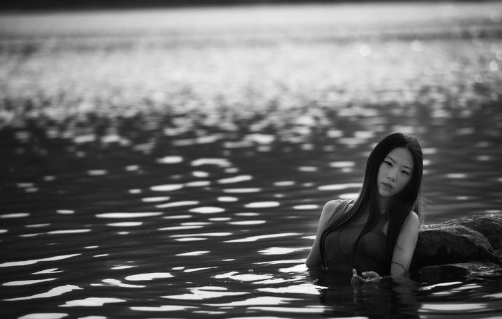 婚礼后，我和20年前的闺蜜绝交，结束这场嫉妒和虚假的友谊 知乎
