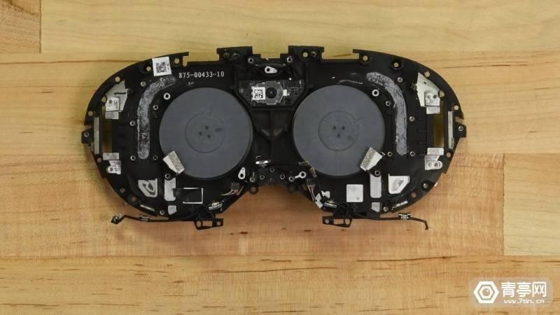 Meta Quest Pro拆解：集成度更高，设计更复杂 - 知乎