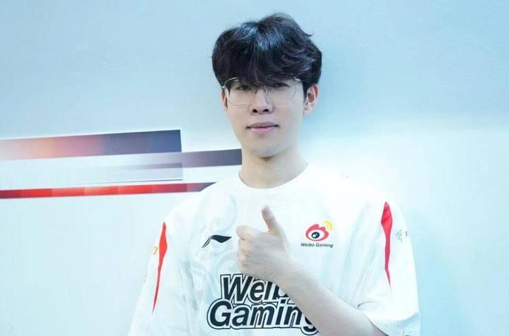 官方出手了，内部人员称为提升热度，下赛季theshy和uzi都将复出 - 知乎